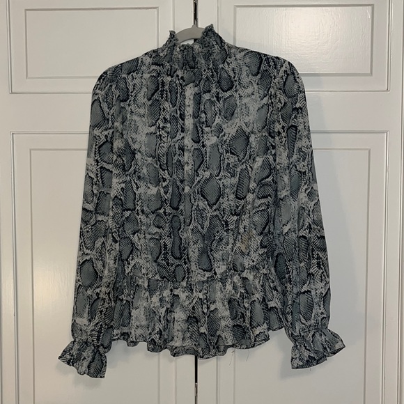 Tops | Green White And Black Snakeskin Top | Poshmark